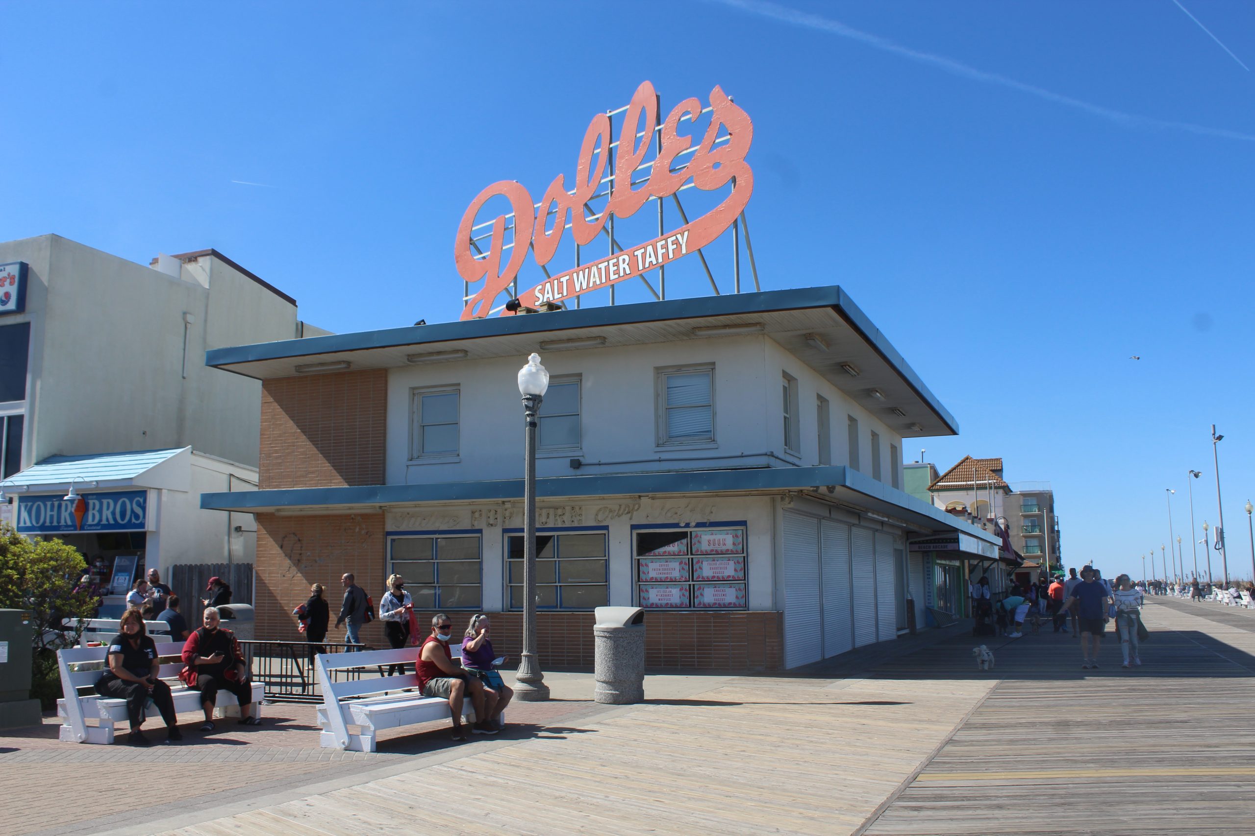 Dolle's sign may move to Rehoboth Beach Museum - Delaware Business Times